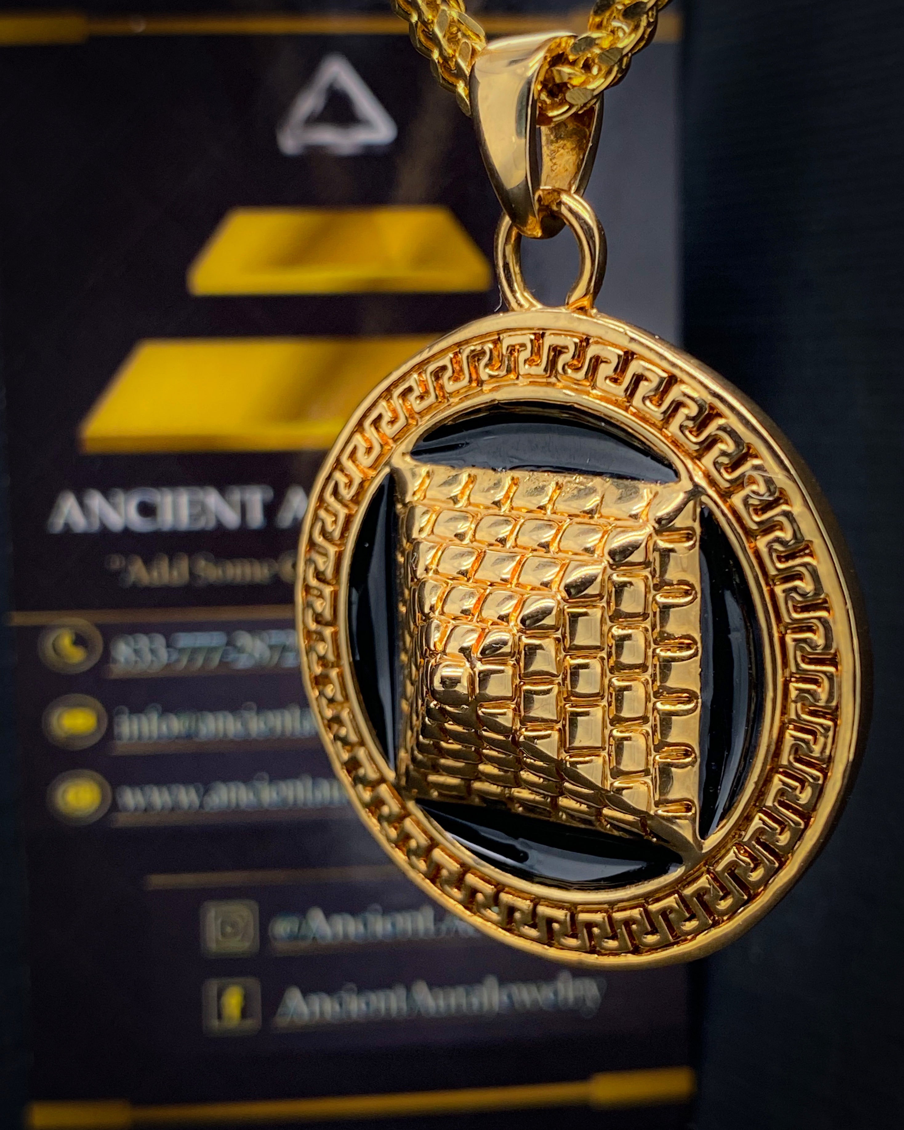 Great Pyramid Gold Chain – Ancient Aura Jewelry